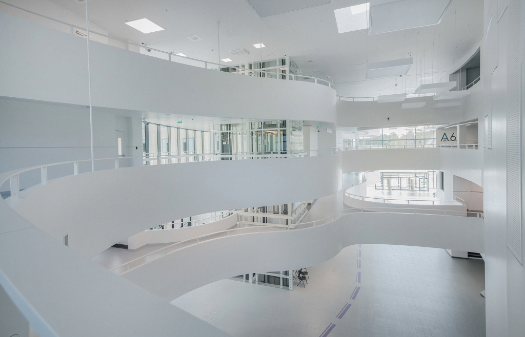 GROHE - Stradini Hospital- Europe - Healthcare - References | GROHE