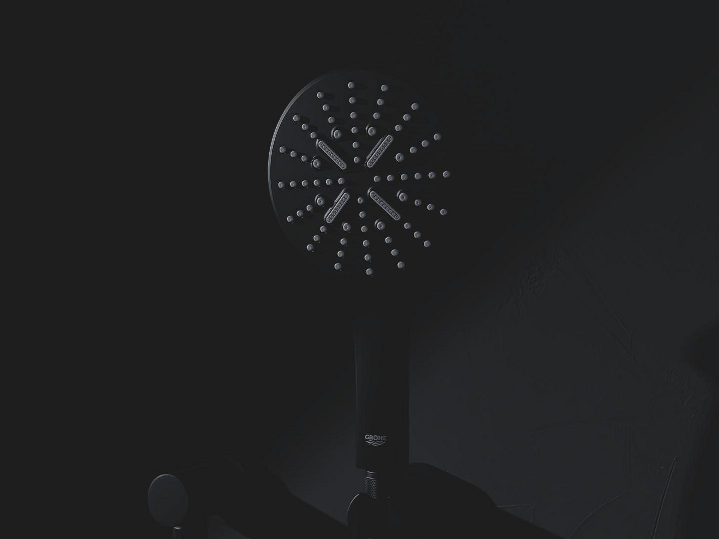 Bathroom & Kitchen fittings in GROHE Black | GROHE