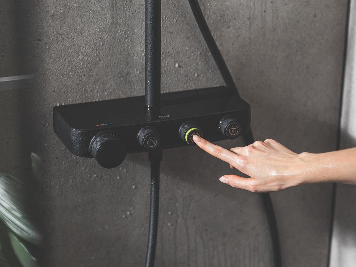 Badezimmer- und Küchenarmaturen in GROHE Black | GROHE