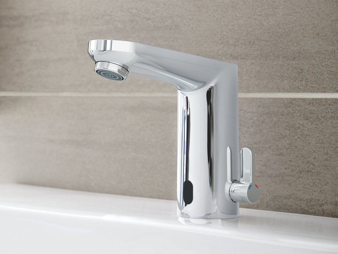 Sensor Taps: Wash Your Hands Hygienically | GROHE