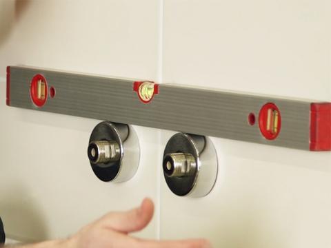 Installation guide - install a single-lever bath/shower mixer | GROHE