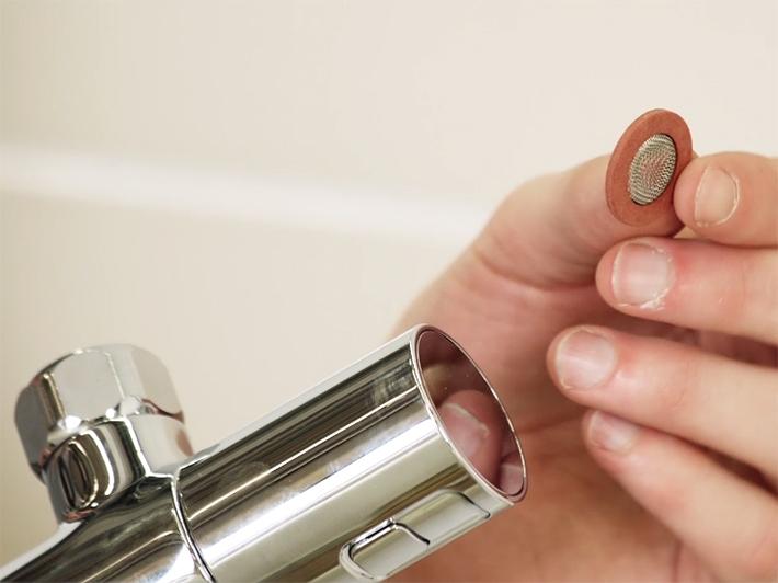 Installation guide - Install a single-lever shower mixer | GROHE 官方網站