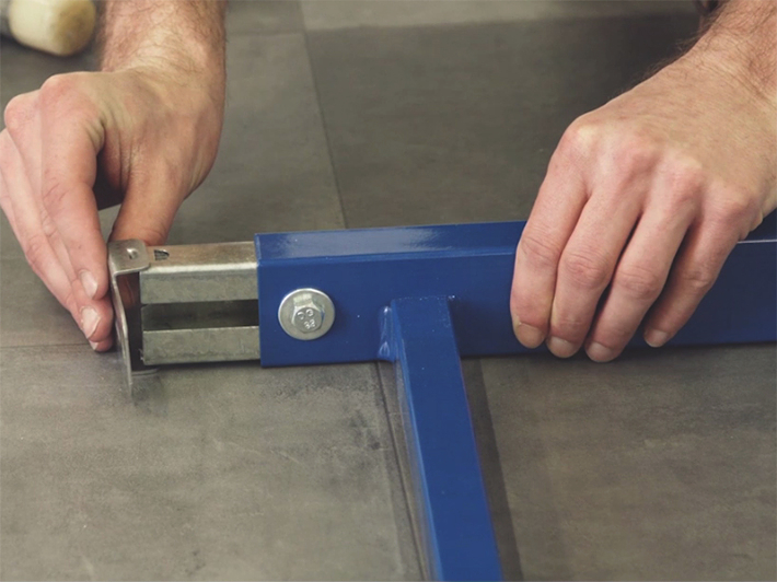 Installation guide - Install a wall-hung toilet system | GROHE