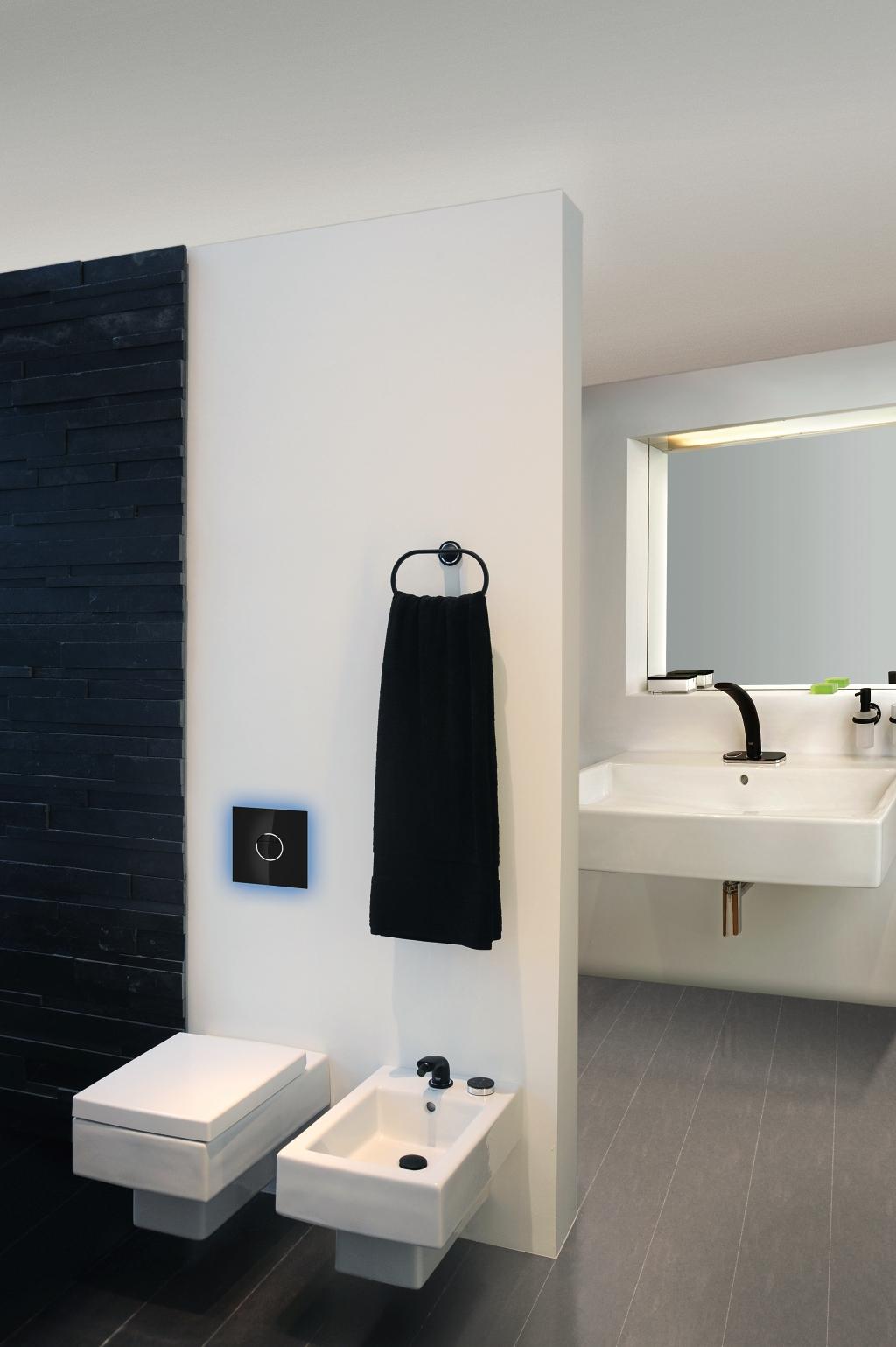 GROHE Ondus Digital 2-hole bath combination | GROHE