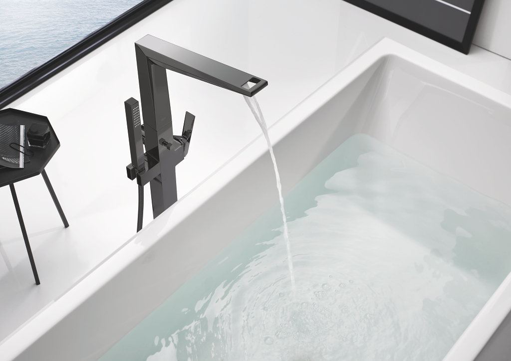 Allure Brilliant Toilet paper holder | GROHE
