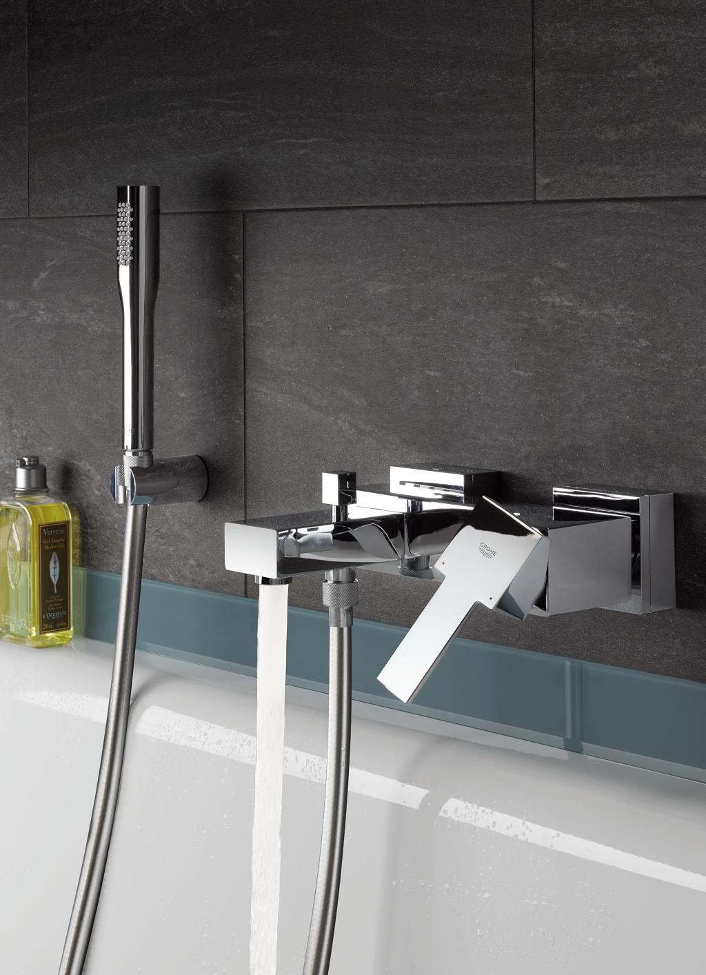 Sail Cube Single-lever shower mixer | GROHE