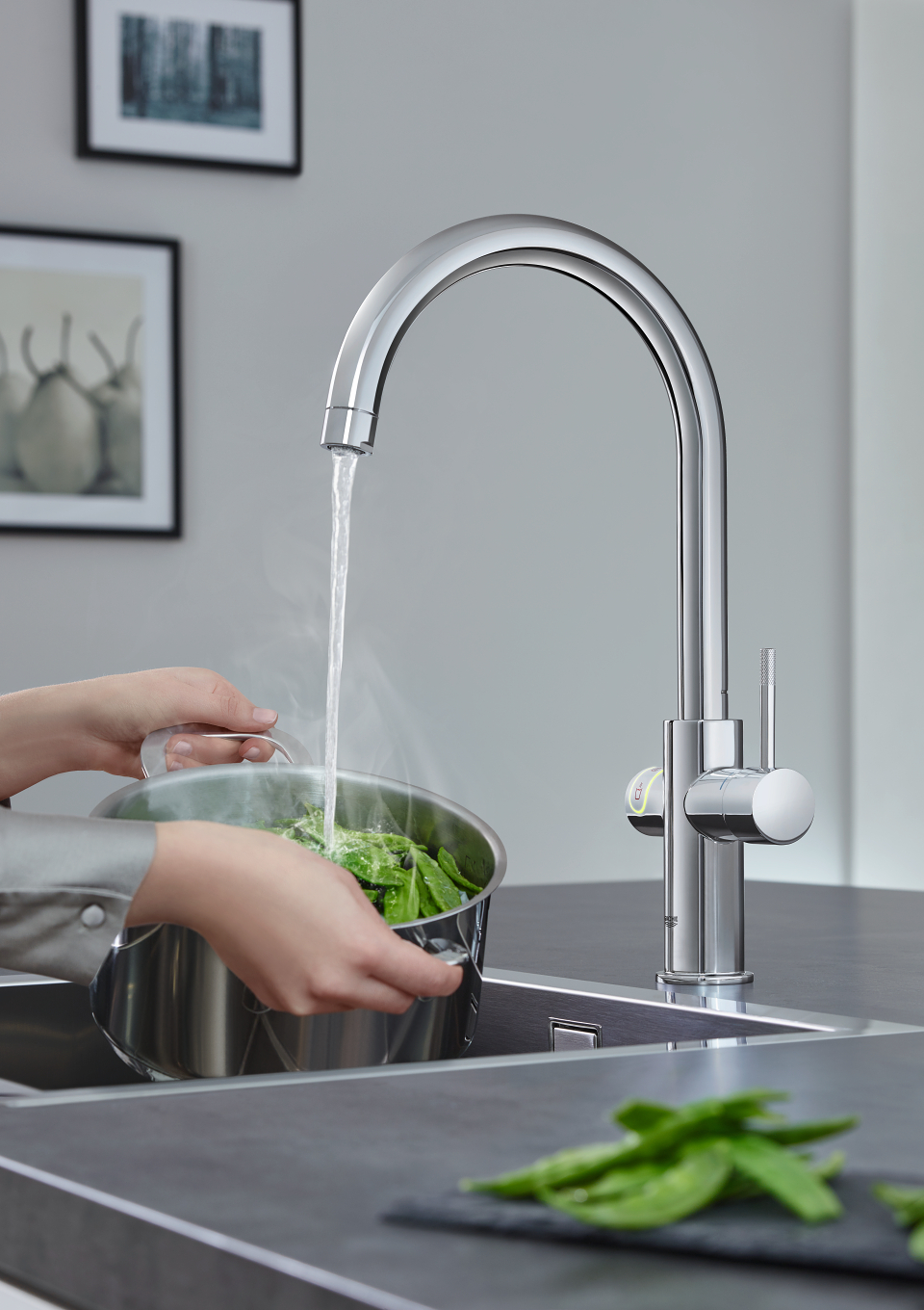 GROHE Red Duo Faucet and L size boiler | GROHE