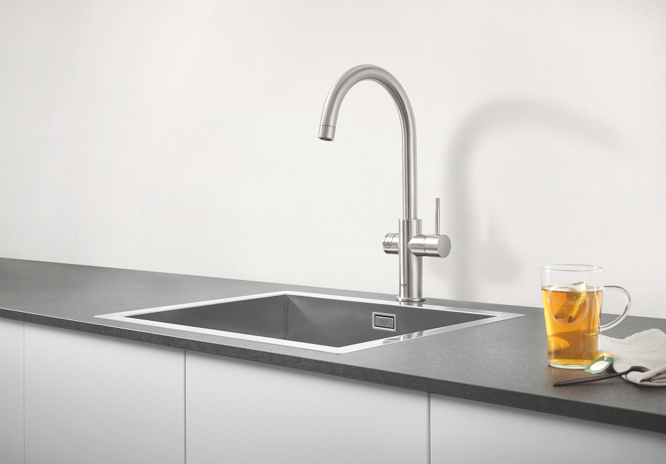 GROHE Red Duo Faucet and L size boiler | GROHE