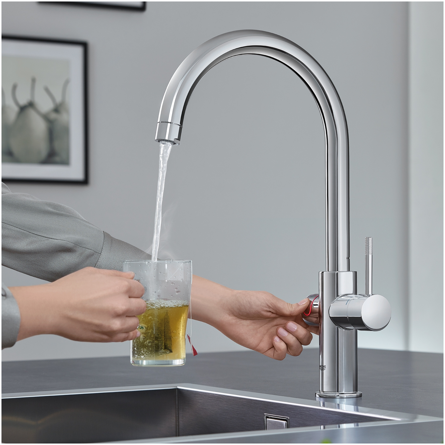 GROHE Red Duo Faucet and L size boiler | GROHE