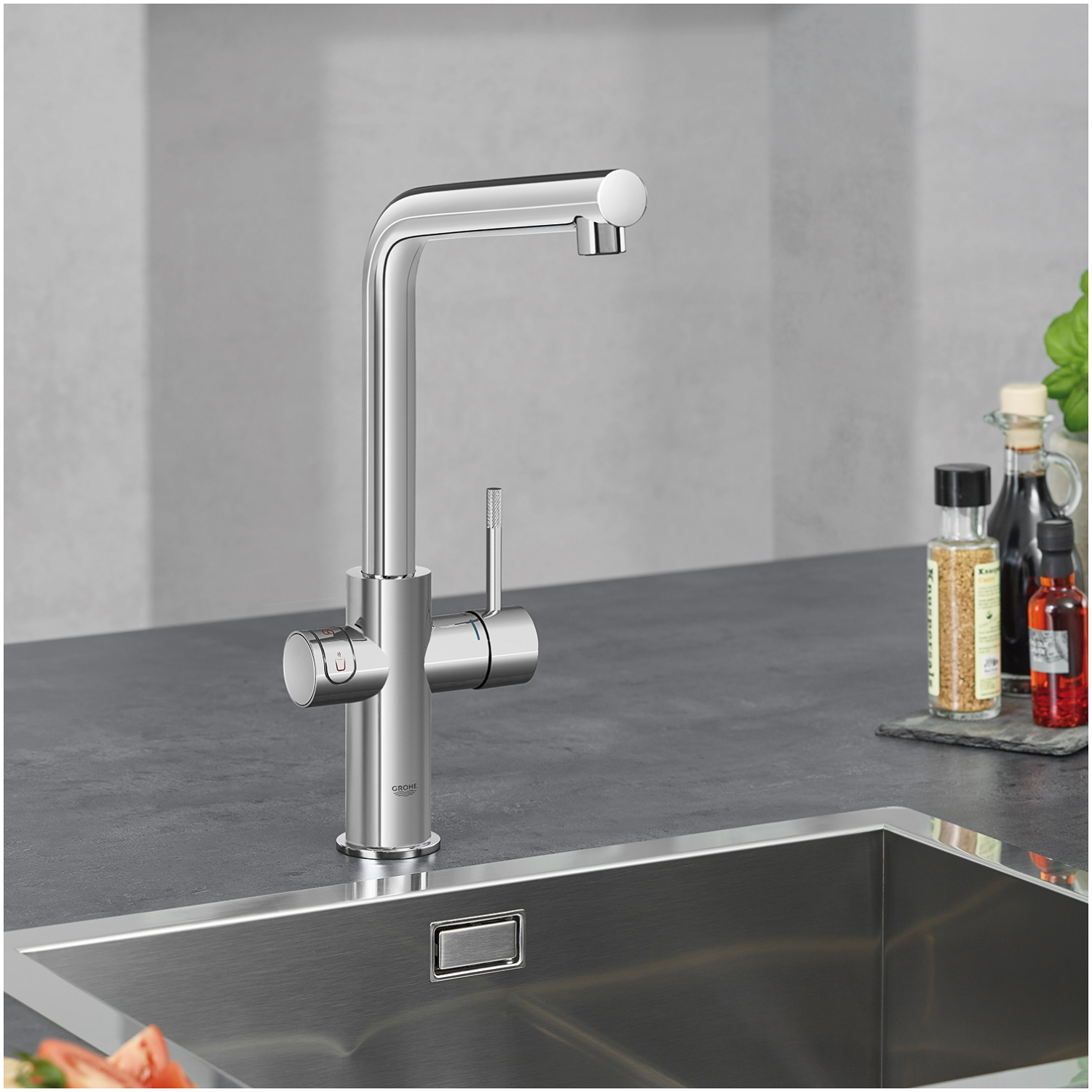 GROHE Red Duo Faucet and L size boiler | GROHE
