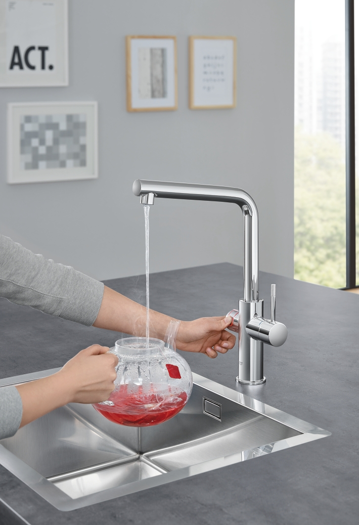GROHE Red Duo Faucet and L size boiler | GROHE