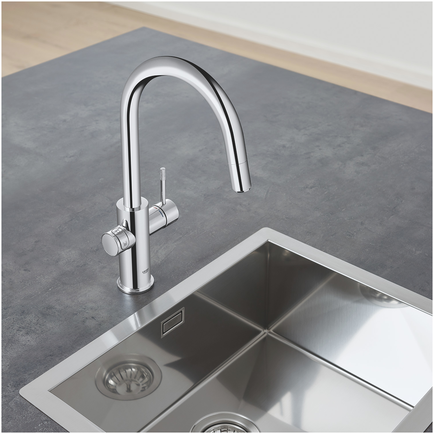 GROHE Blue Home Комплект с C-чучур с издърпващ се аератор | GROHE