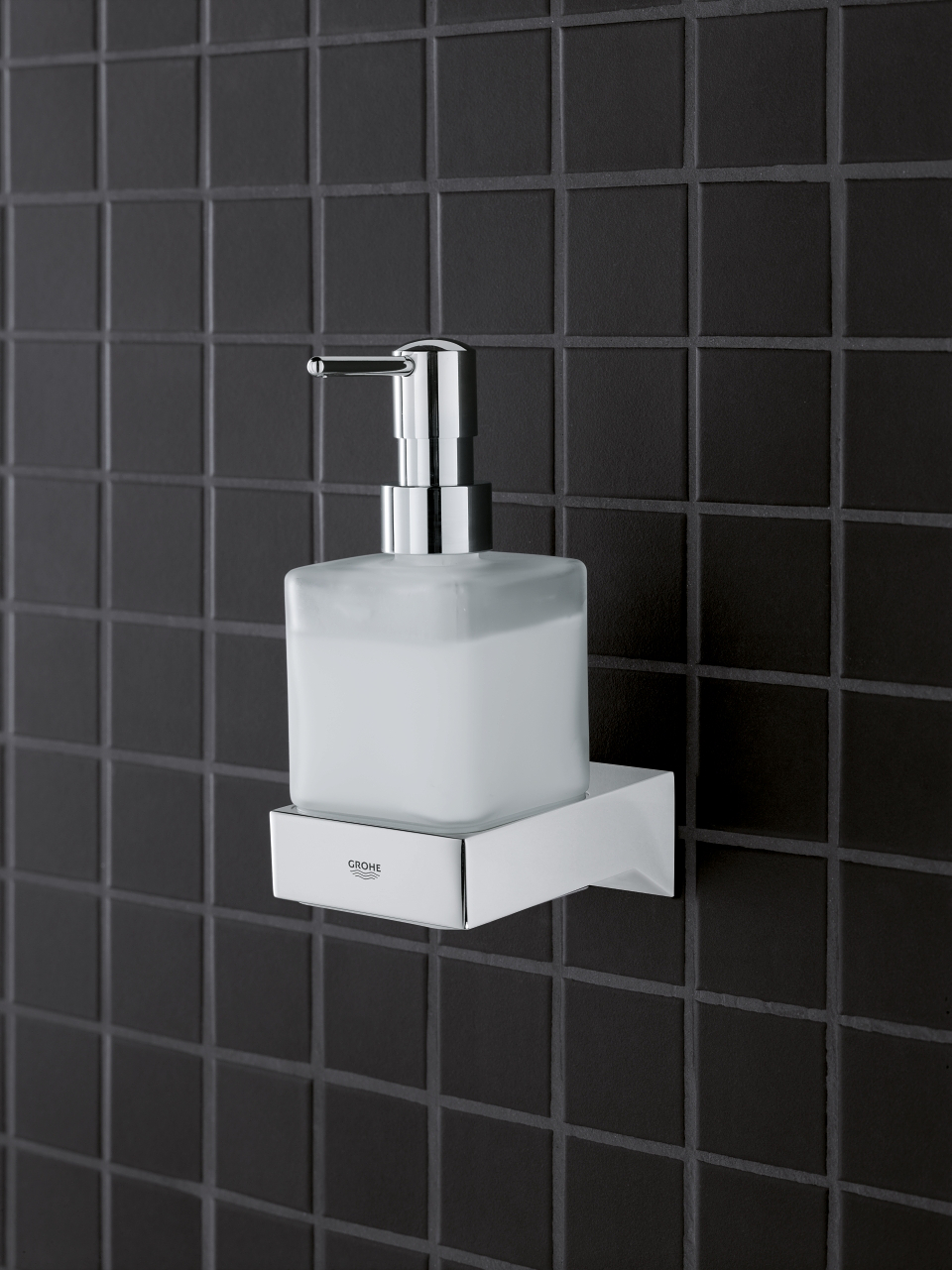 Selection Cube Toilet brush set | GROHE